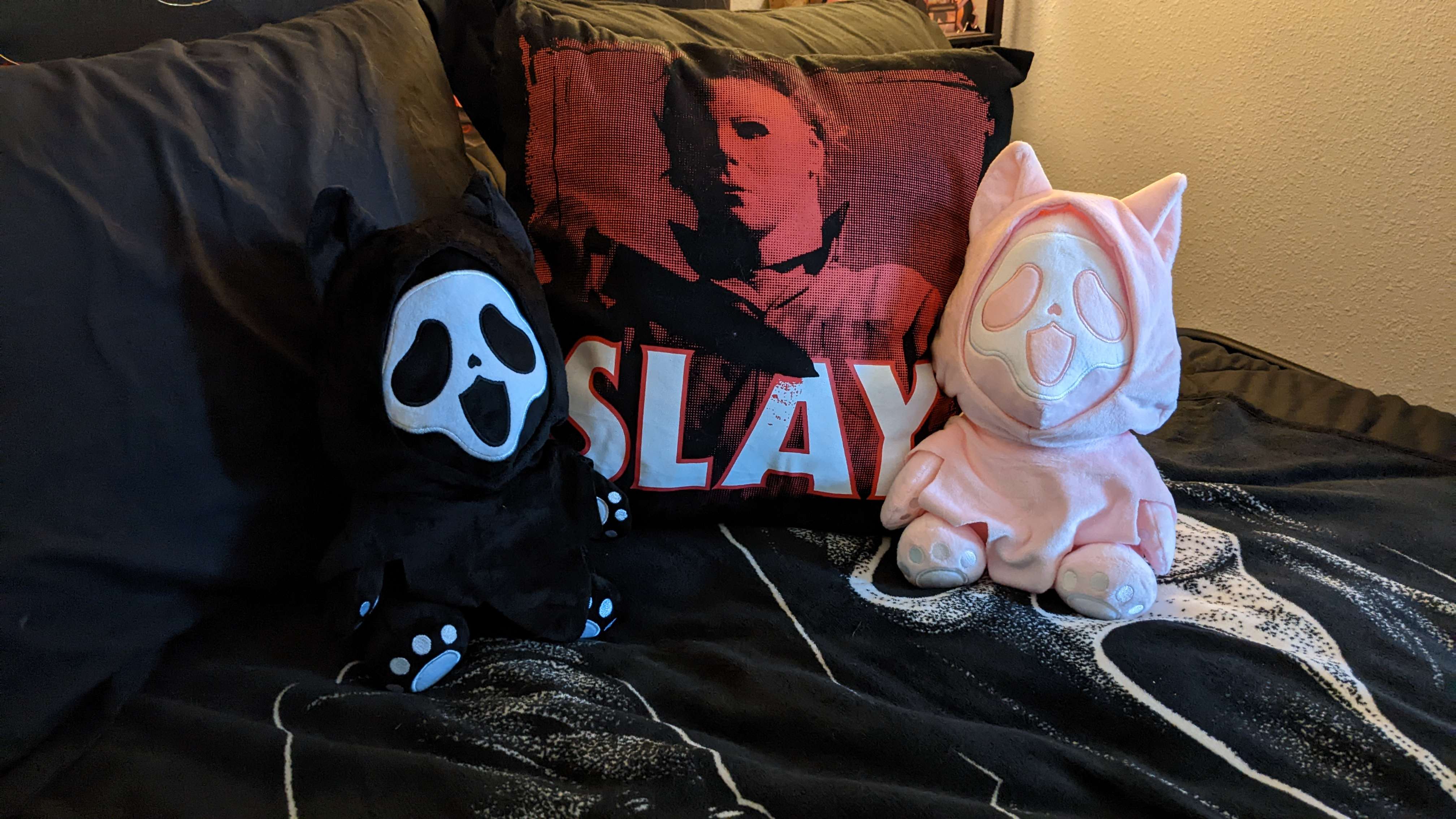 GHOSTCATS – STEELWITHTEETH